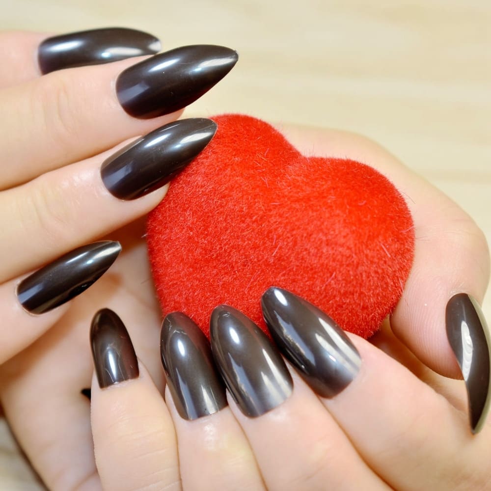 Drag Nails Stiletto in 24 colors ( 24 Pcs ) - Drag Universe